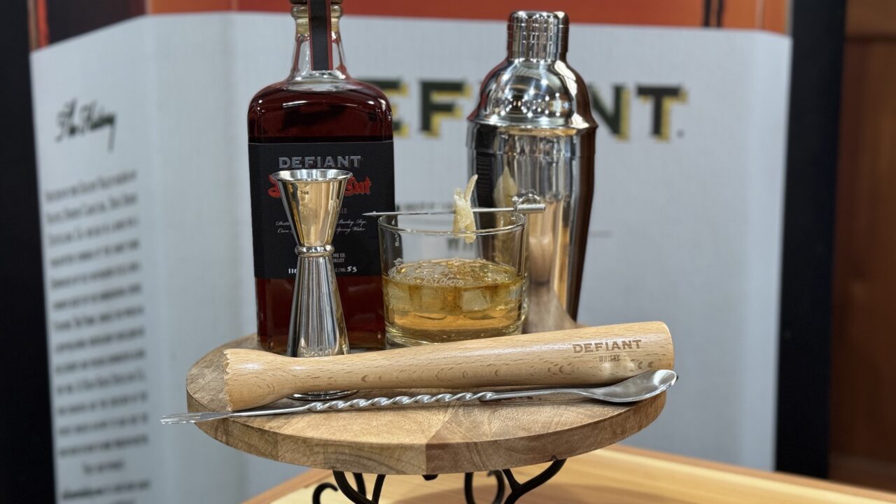 The Distiller’s Twist: Elevating Whisky Cocktails | People-First Tourism